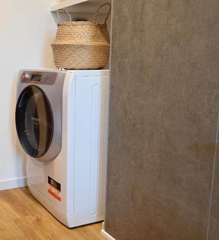 La Finestra Blu Alba 1, Alba (updated prices 2025)