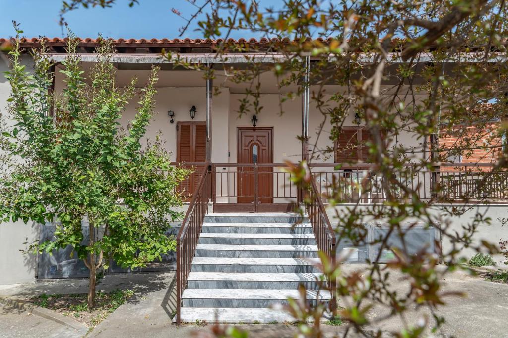 OIKOS SKMT, Sourotí (updated prices 2026)