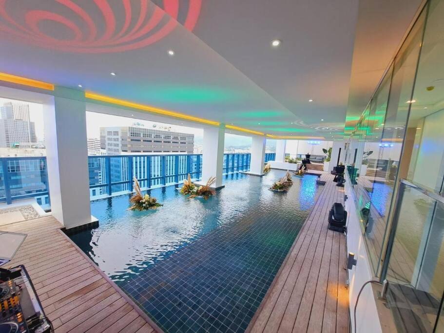 38 Park Ave studio with gym, pool, fiber wifi, Cebu City (aktualisierte ...