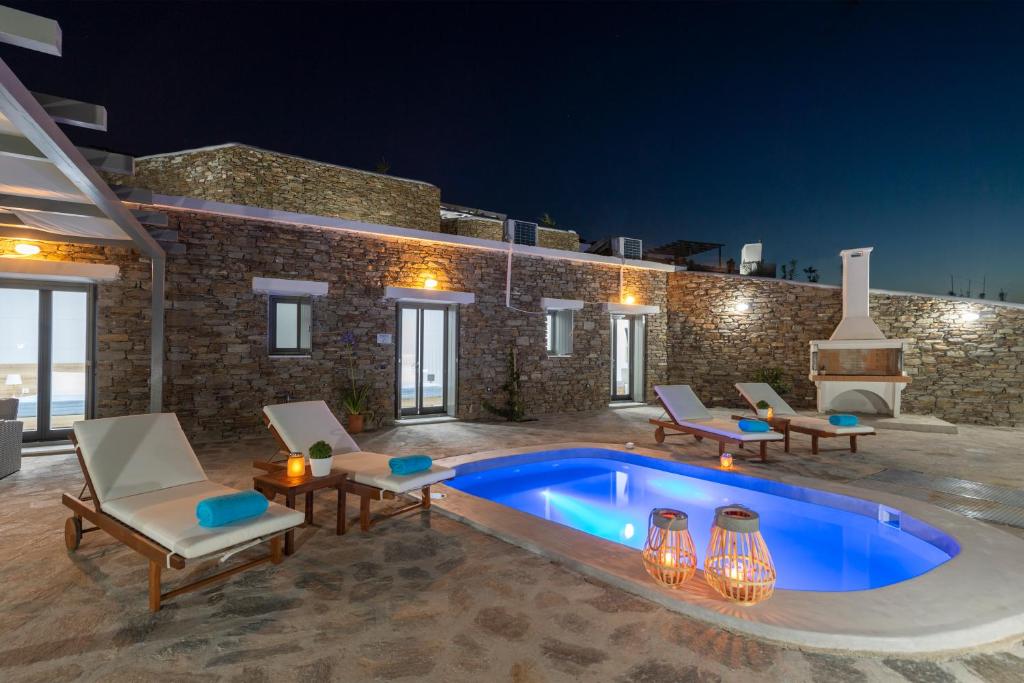 Peters Place - Paros Resort - Parasporos
