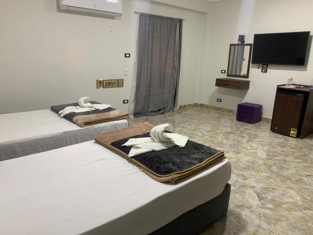 Khufu pyramids view, Cairo (updated prices 2025)