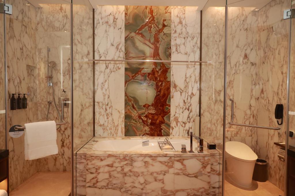 Sheraton Beijing Lize Hotel,北京（2025年最新房价）