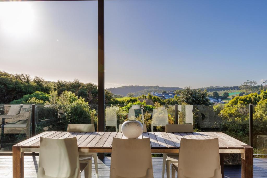 Cable Bay Views, Oneroa (updated prices 2025)