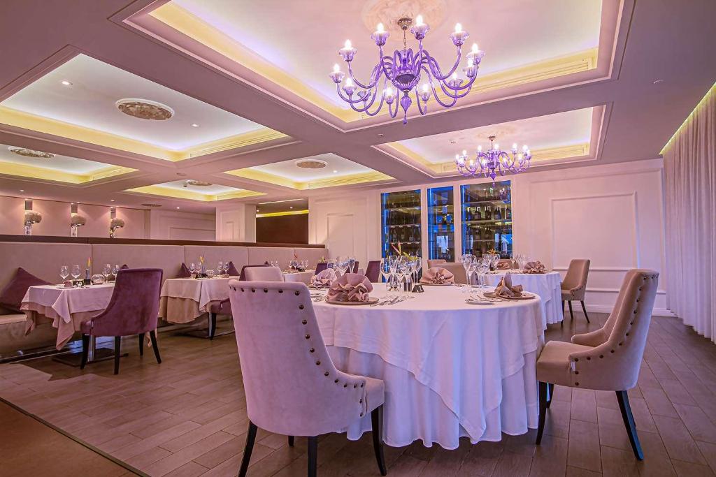 Grand Hotel Djibloho, Djibloho (updated prices 2025)