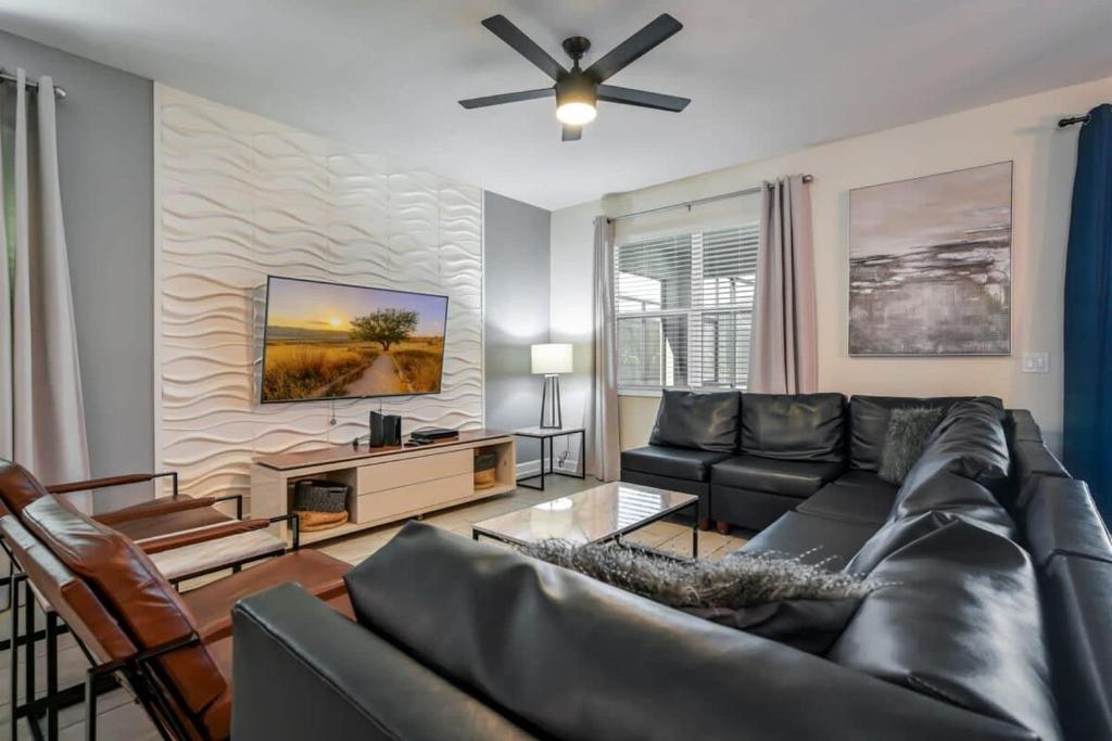 Family Paradise Space Themed Perfect Location, Kissimmee (updated ...