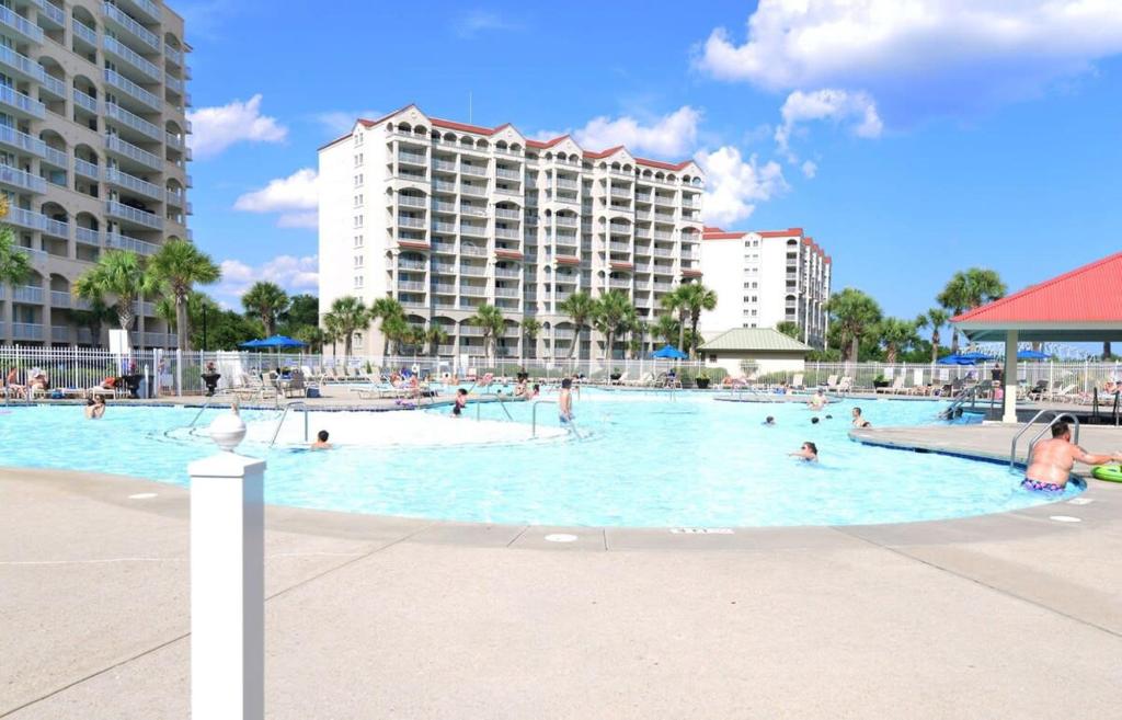Lakefront Luxury 15000sf Pool in Amazing Location, North Myrtle Beach ...