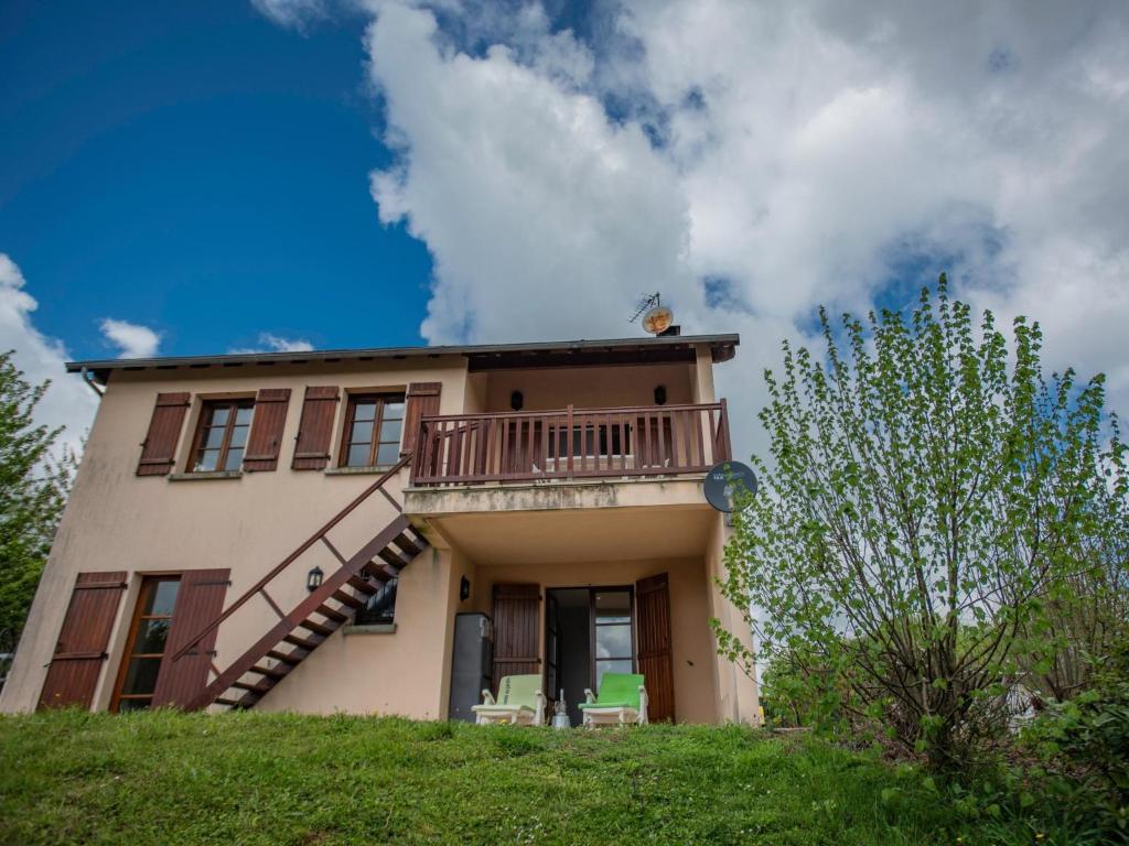 Maison Les Belles, Saint-Germain-les-Belles (updated prices 2025)