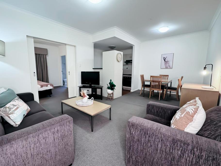 Cozy Corner, Perth (updated prices 2025)