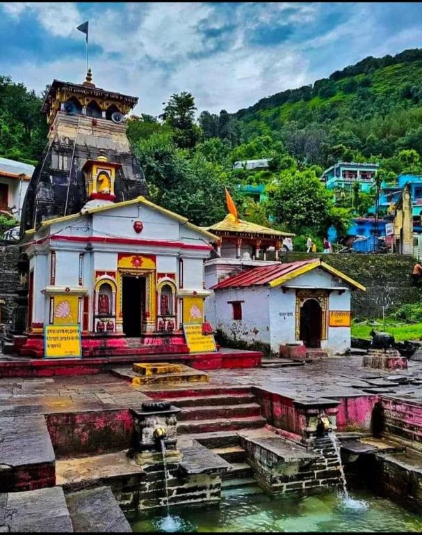 Hotel Tejas, Gupta Kāshi (updated prices 2026)