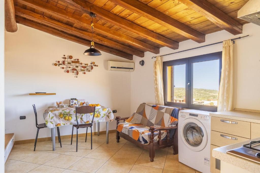 Animo 3, Loceri (precios actualizados 2025)