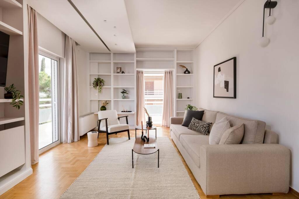 Luminous 3BR Apartment in Cholargos by UPSTREET, Athens (updated prices ...