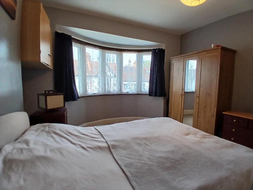 Tooting house, London (updated prices 2025)