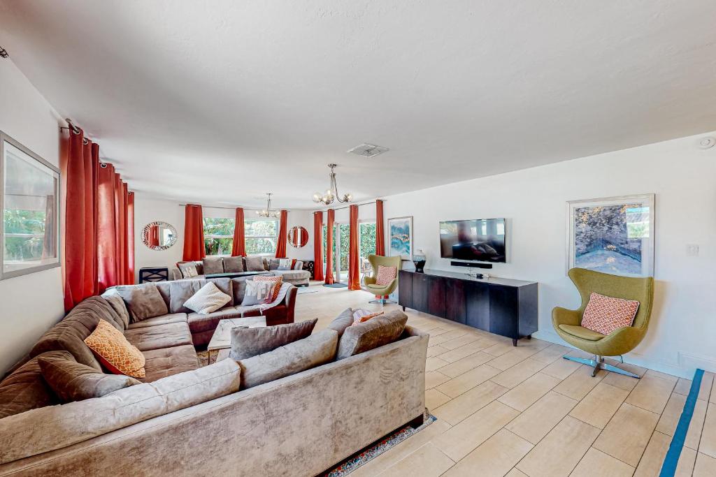 Fort Lauderdale Oasis, Fort Lauderdale (updated prices 2025)