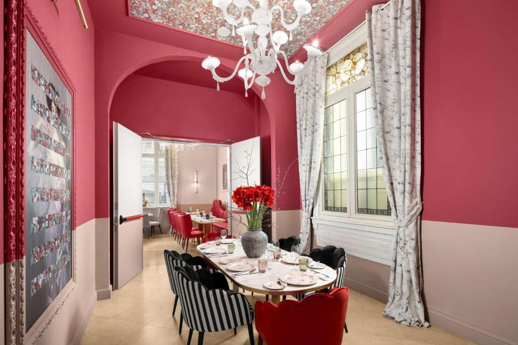 Anglo American Hotel Florence, Curio Collection By Hilton, Florence ...