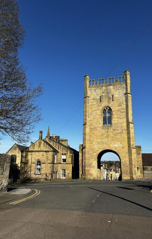 Pottergate Tower, Alnwick (updated prices 2026)