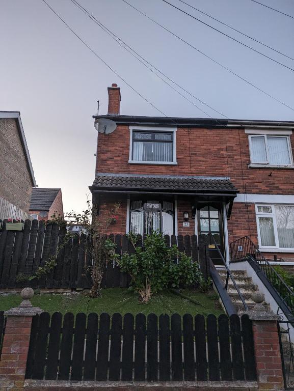 Máiréad - cosy property in Gaeltacht Quarter, Belfast (tarifs ...