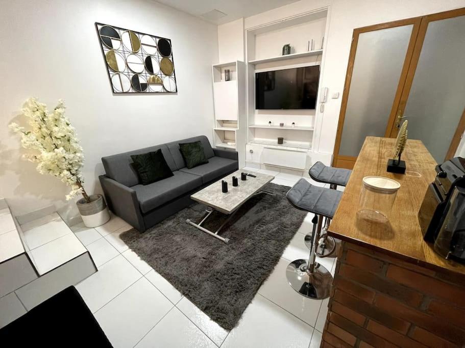 Loft cosy et très élégant, Saint-Cyr-lʼÉcole (updated prices 2025)