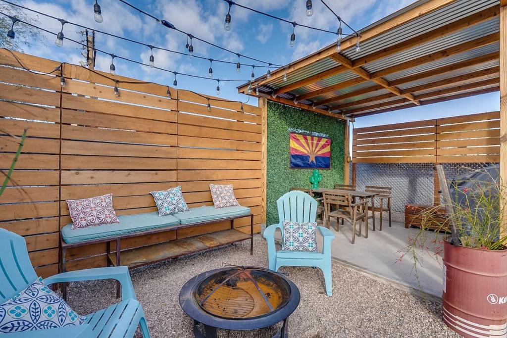 Tucson Spring Street - right unit - New - Chic Duplex in Tucson - UofA ...