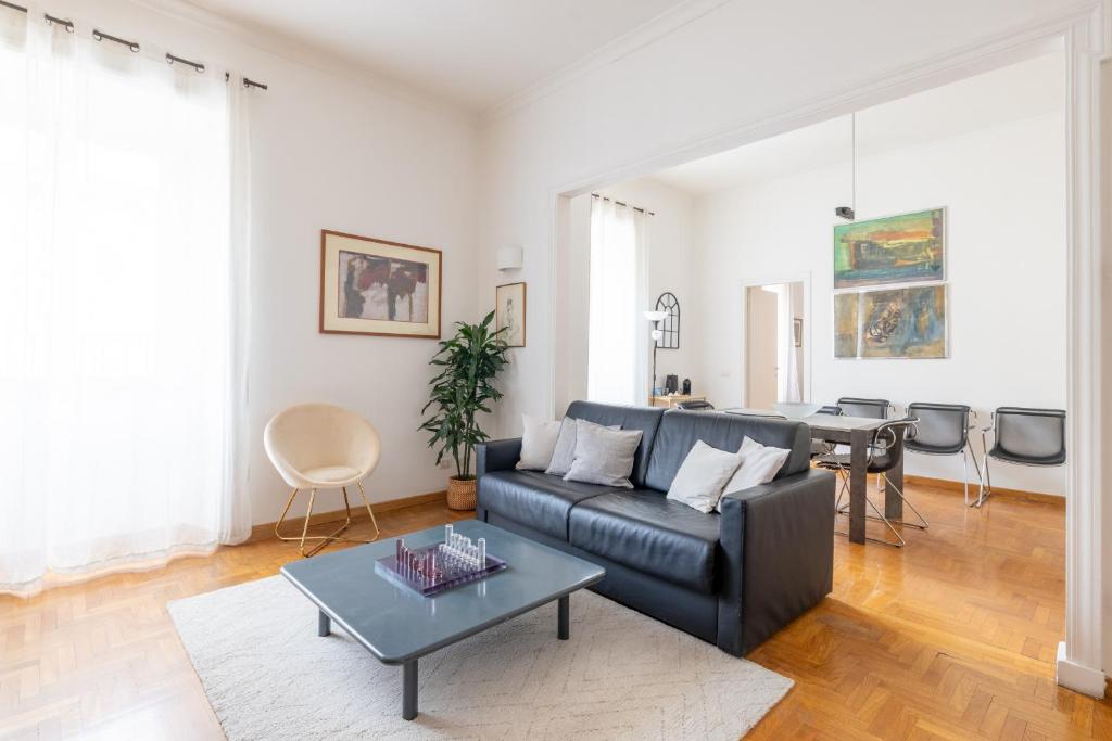 DOMUS GIULIA, Rome (updated prices 2026)