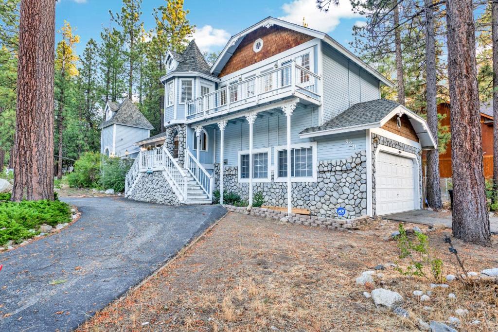 Bear castle #1854, Big Bear Lake (updated prices 2026)