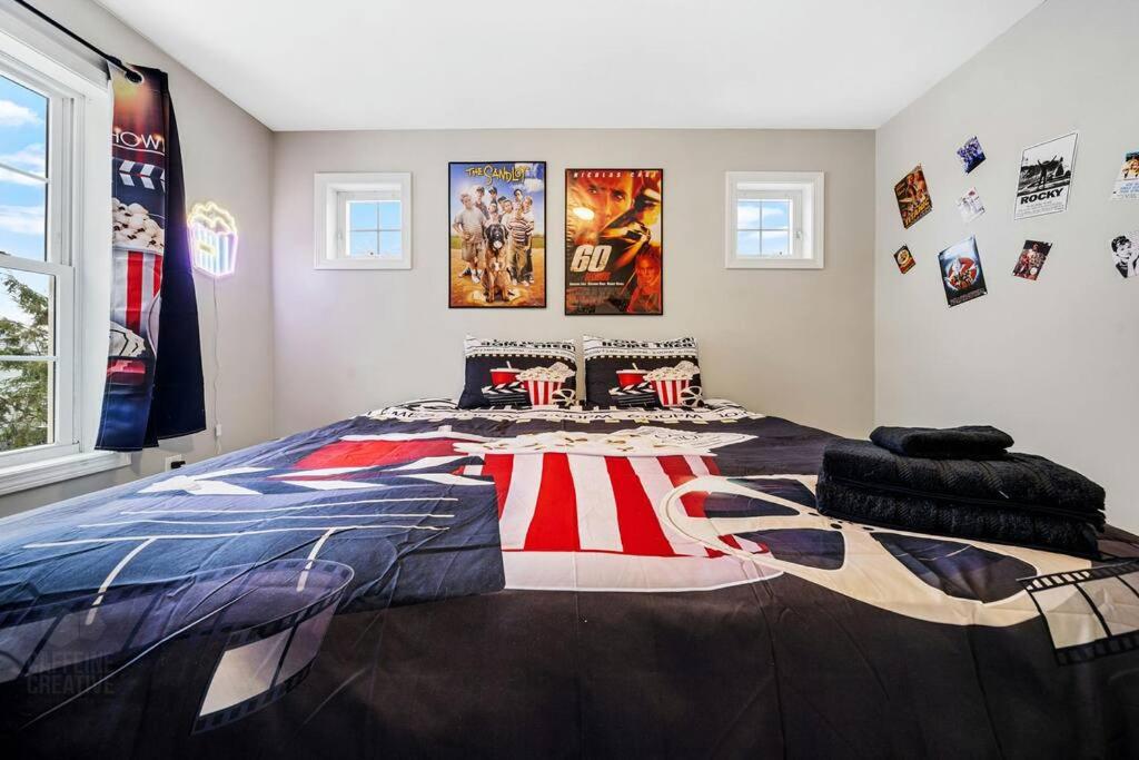 Movie Magic - 2 King Beds - Family Hideaway, Old Orchard Beach (preços ...