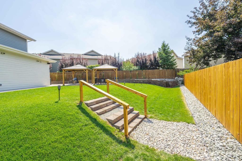 The Lodge Lake Chelan, Manson (updated prices 2025)