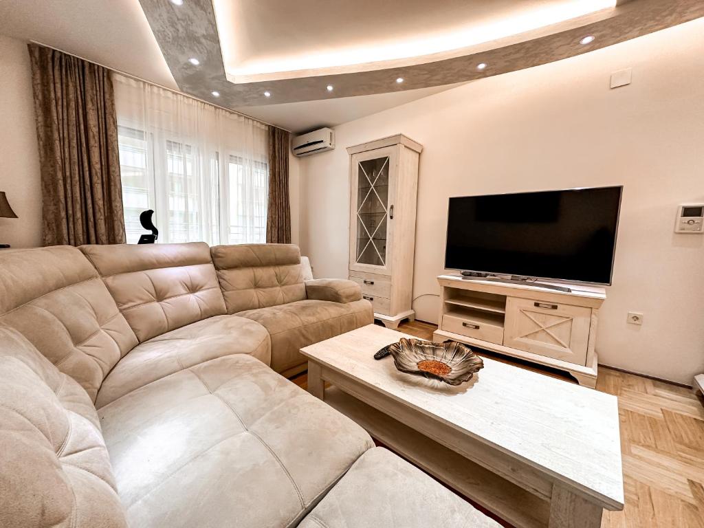 AvR Barka Budva, Budva (updated prices 2026)