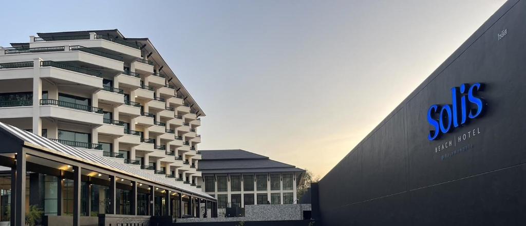 Solis Beach Hotel Rajamangala สงขลา - อัปเดตราคาปี 2024