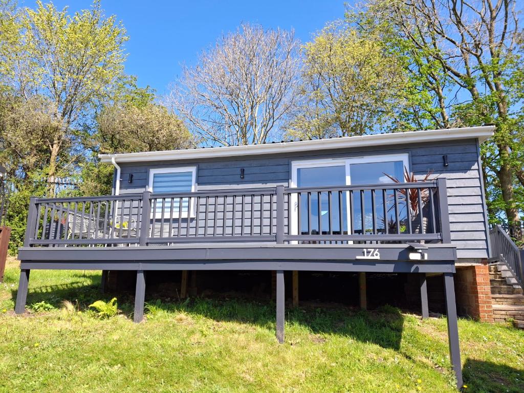 Chalet 176 Glan Gwna Park Caernarfon, Caeathro (updated prices 2024)