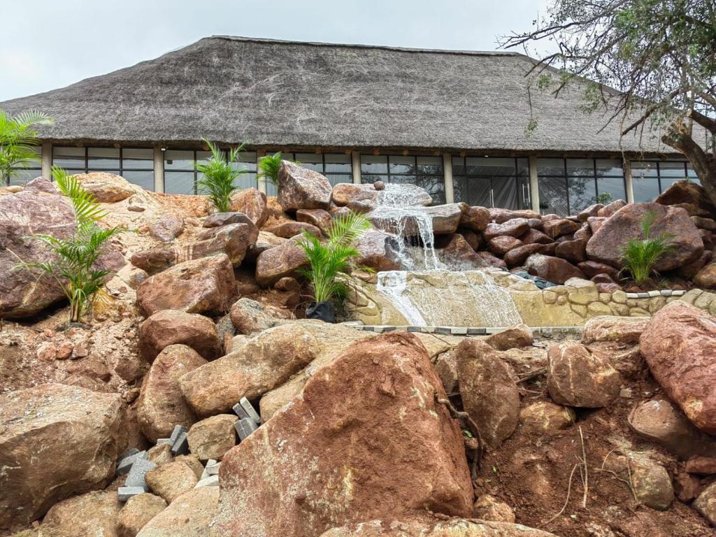 Elias Nefale Eco Estate, Mitxetweni (updated prices 2025)