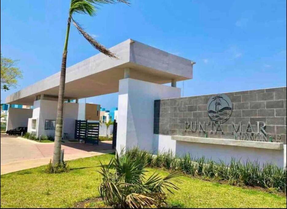 Punta Mar Diamante, Gallinero (precios actualizados 2025)