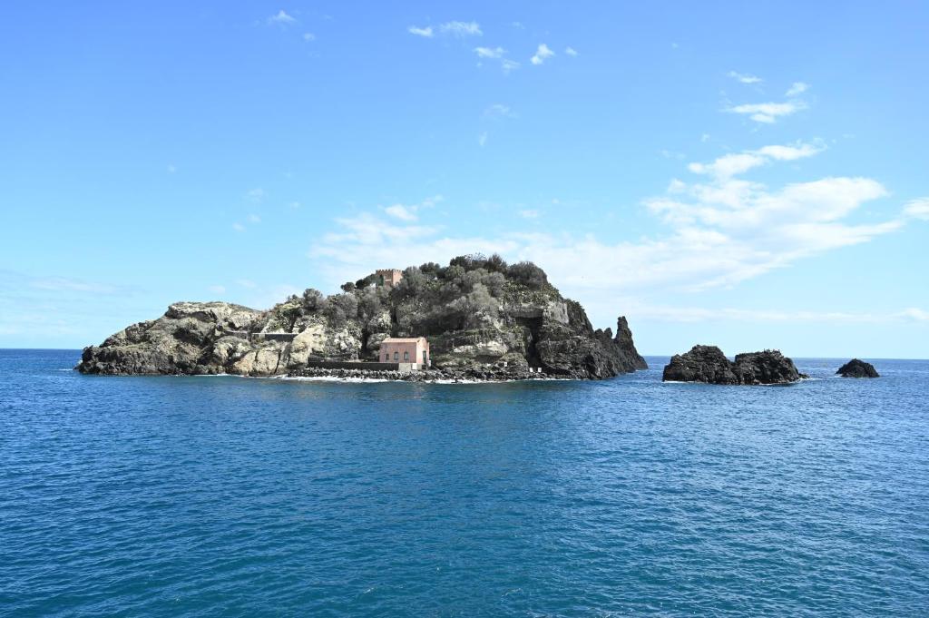 Perla Marina 2 Acitrezza, Aci Trezza (precios actualizados en 2026)