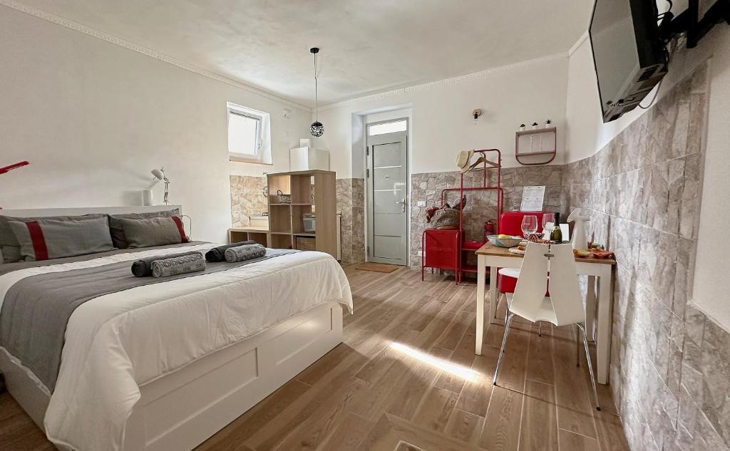 Duck Palace 1, Moniga (updated prices 2026)