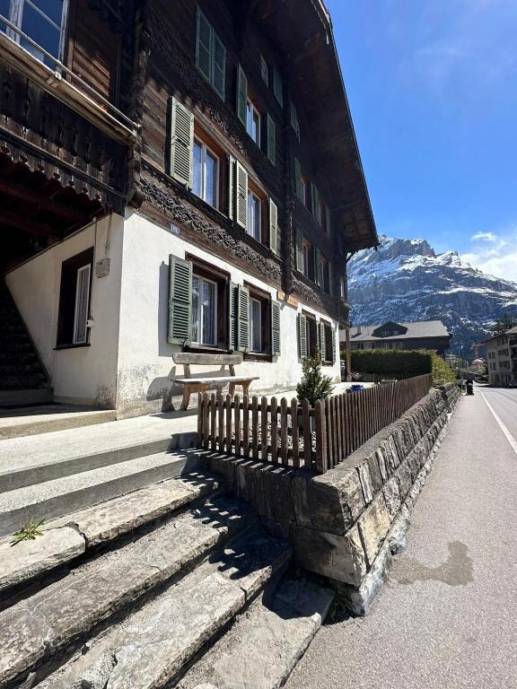 Wetterhorn, Grindelwald (updated prices 2025)