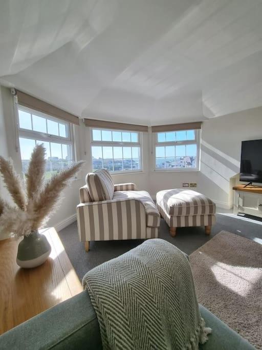 Morlun, Trearddur Bay, Isle of Anglesey, Trearddur (updated prices 2024)