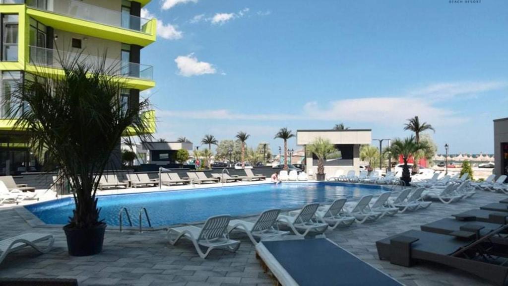 Teed Studio Pool & Beach Resort by Alezzi, Mamaia Nord (updated prices ...