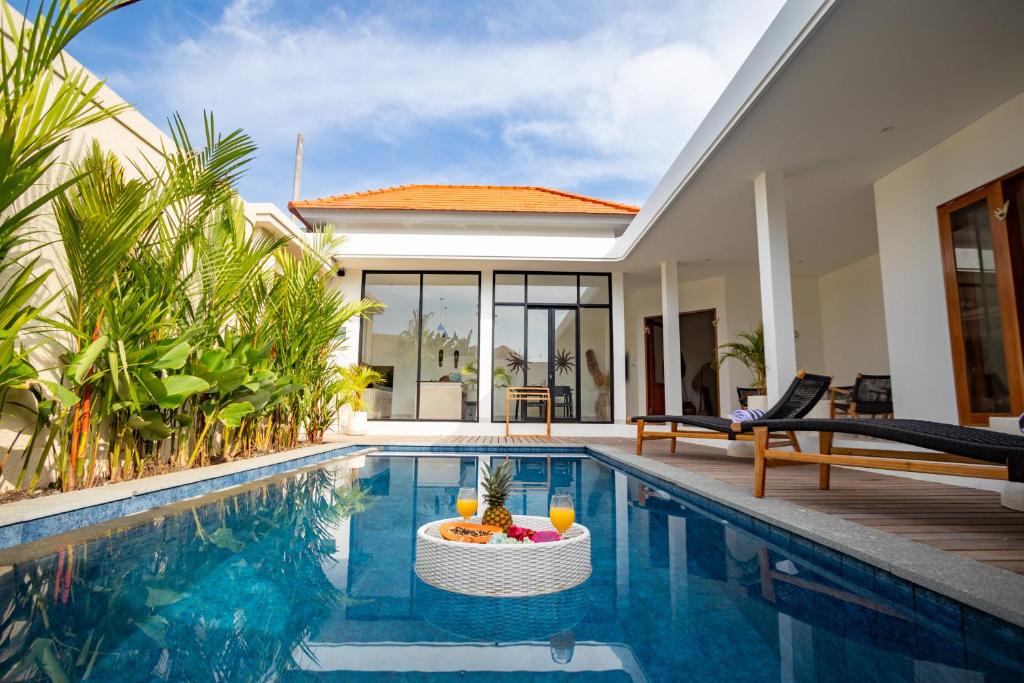 Kubung 1 - Villa with HUGE Pool and PS5, Kerobokan (updated prices 2026)