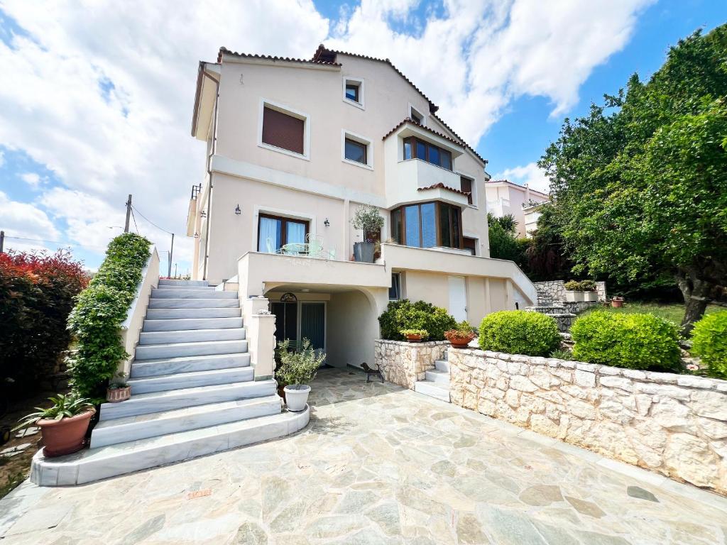 House Artemida, Artemida – Preços atualizados 2024