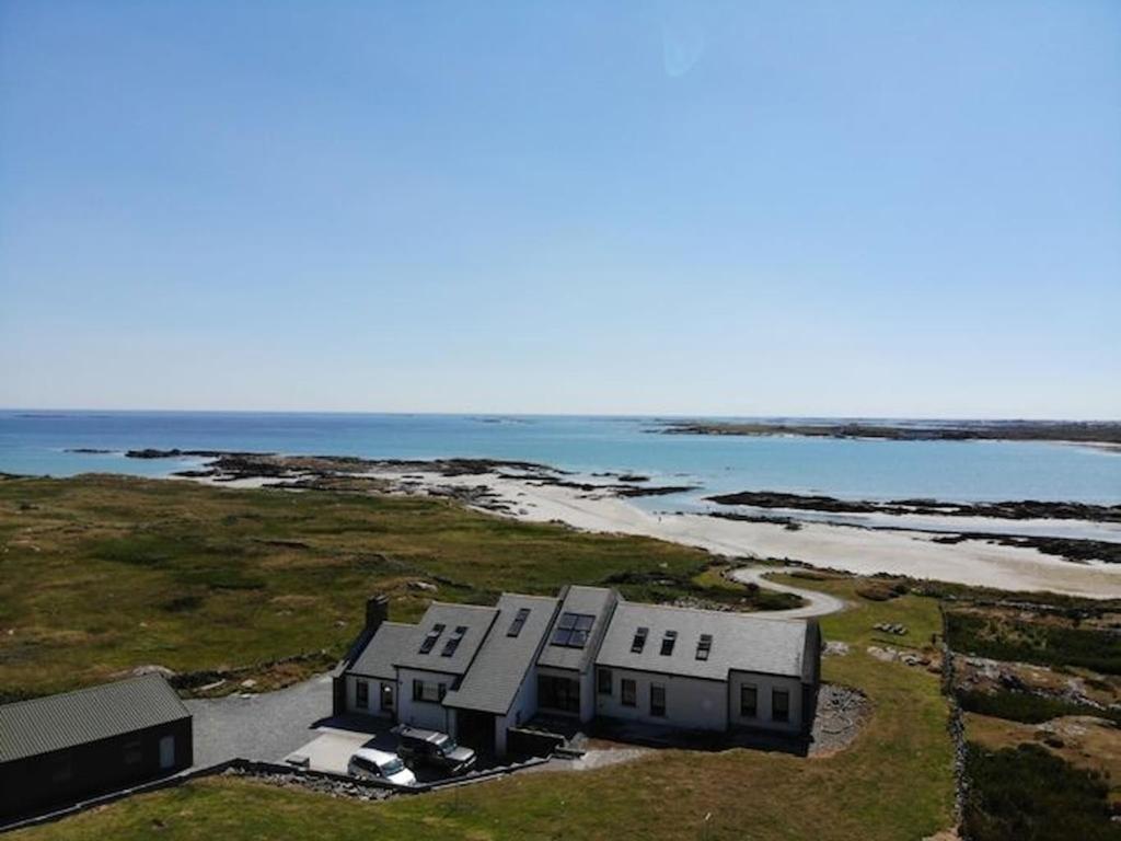 Doleen House, Ballyconneely (updated prices 2026)
