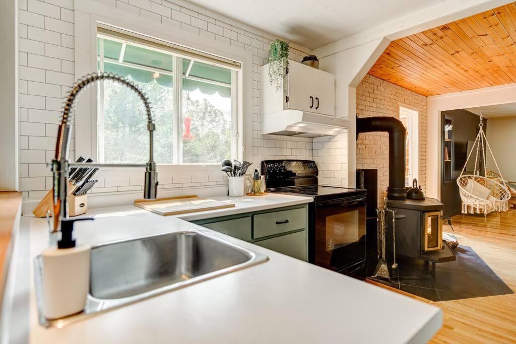 La Casa del Plage - Spa privé et Hamak, Sainte-Lucie-de-Doncaster ...