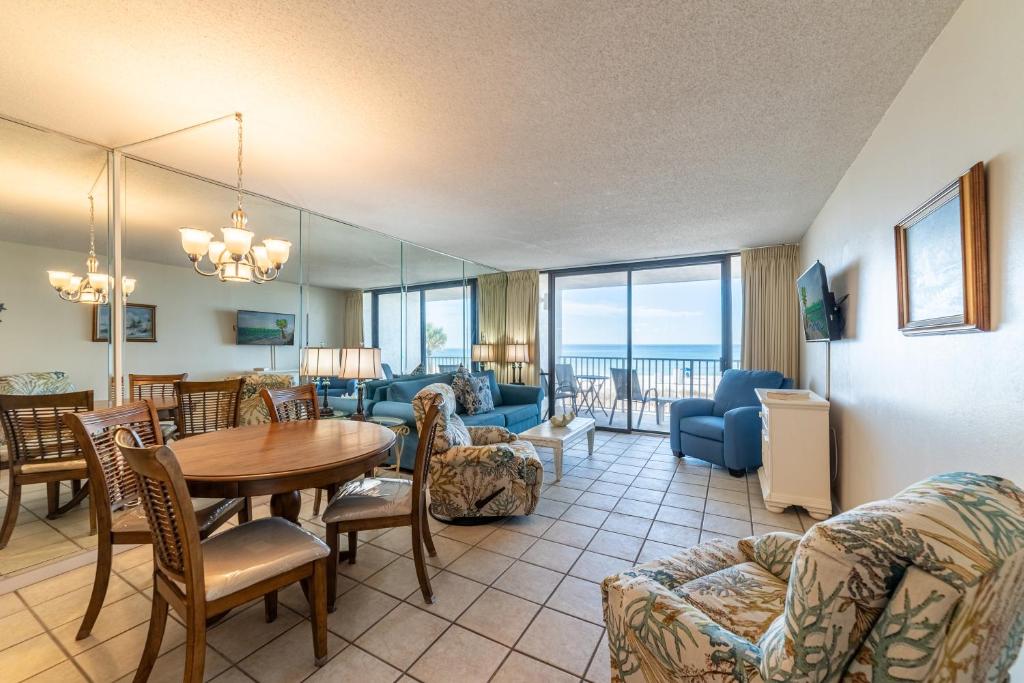 Edgewater W102 'Tides Edge', Panama City Beach (updated prices 2026)
