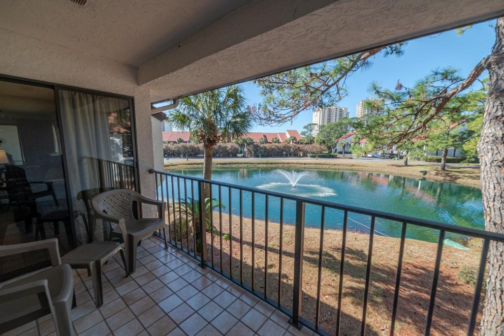 Edgewater Villa 3011 'Fountain View Hideaway', Panama City Beach ...