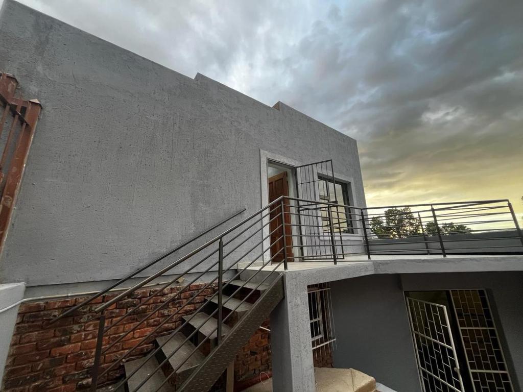 Mbobo Legacy 1, Pretoria (updated prices 2025)