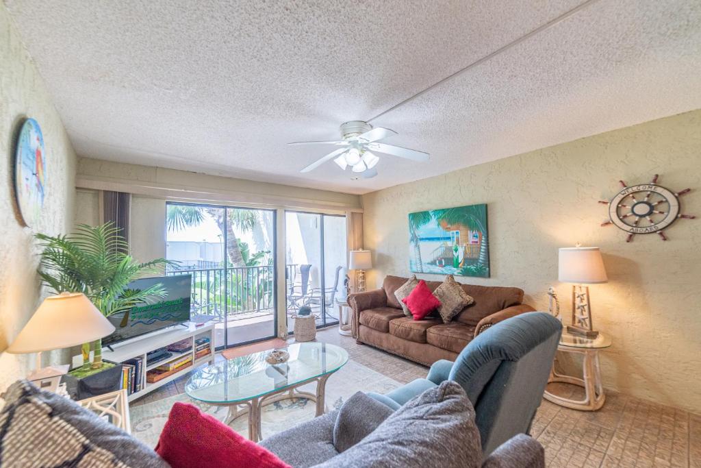 Sugar Beach B04 'Seaside Escape', Panama City Beach (updated prices 2026)