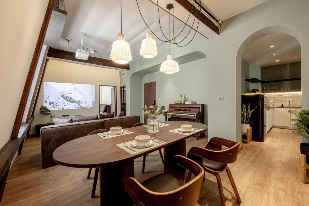 The Lair Bangkok, Bangkok – Updated 2024 Prices