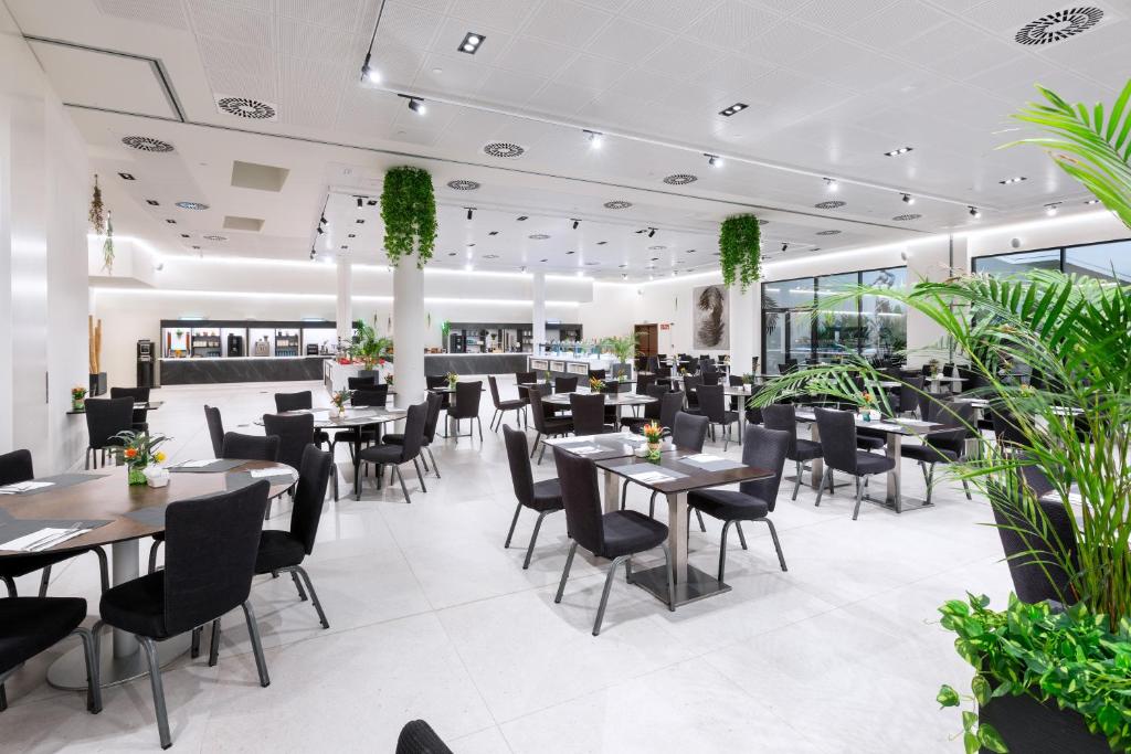 Alexandre Fira Congress, Hospitalet de Llobregat (updated prices 2025)