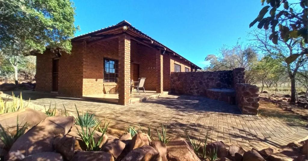 Pumula Game Farm, Eersbewoond (updated prices 2025)