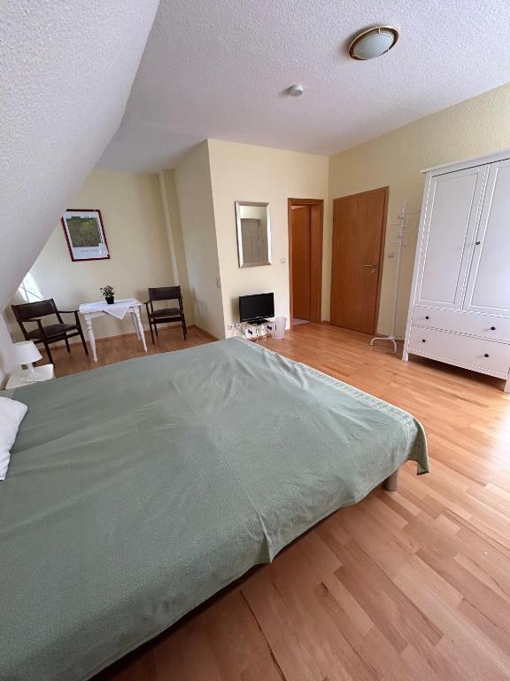 Ferien und Freizeithof Engelau - Zi 2, Giekau (updated prices 2025)