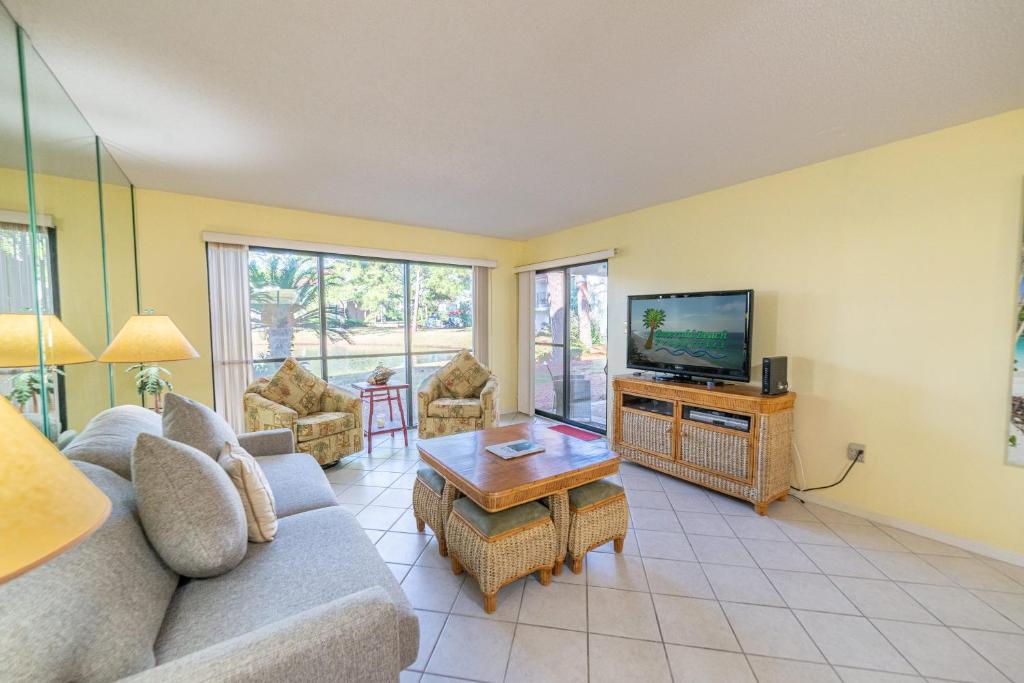 Edgewater Villa 3005 'Paradise Palms', Panama City Beach (updated ...