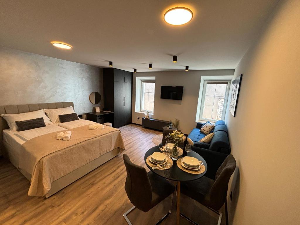 Studio Apartman Versi Old Town, Zadar (updated prices 2026)